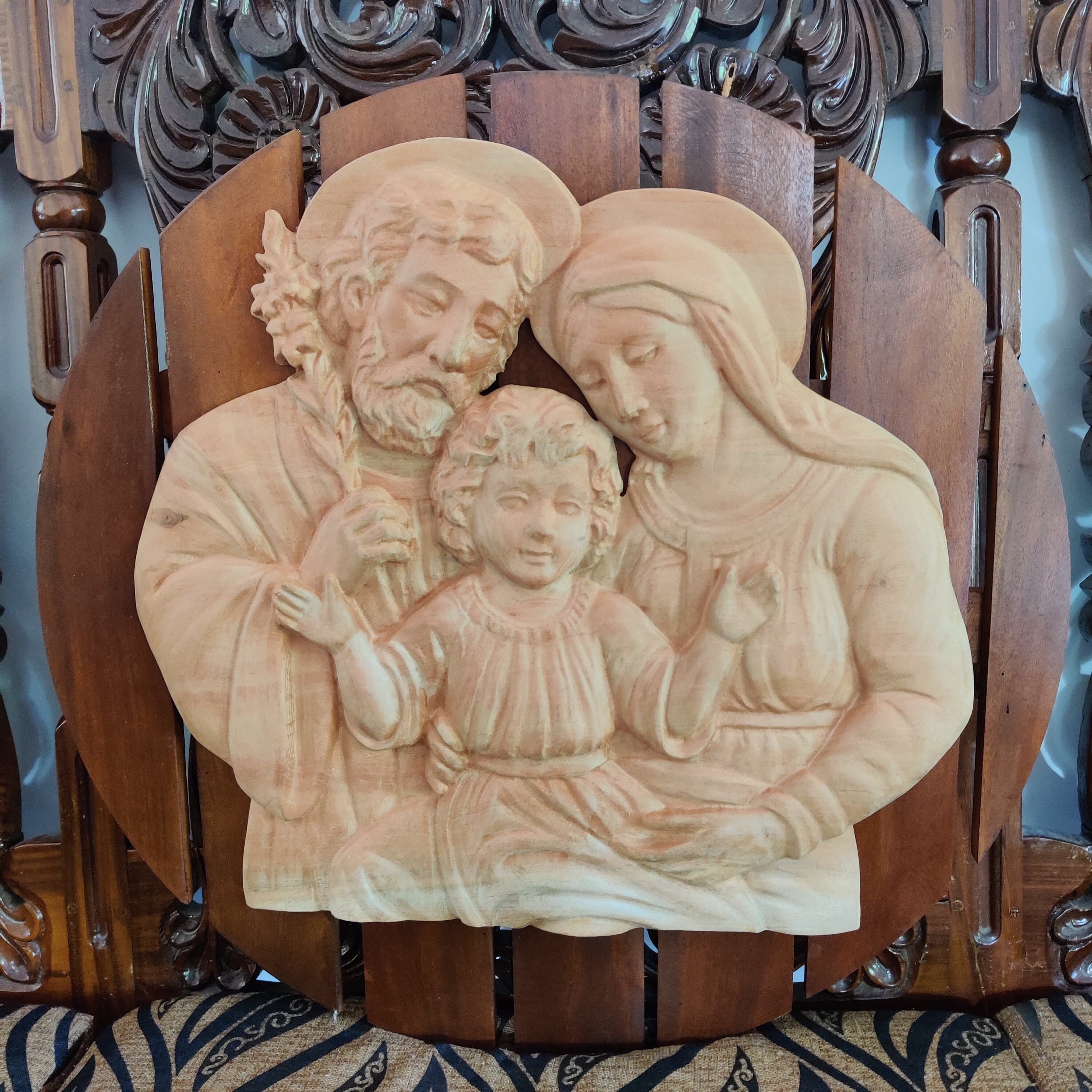 BABY JESUS FAMILY Wood Carving Wall Decor Religious Icon of Chirstians ...