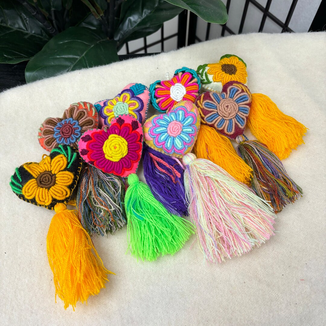Car Decoration Colorful Heart Hand Knit Tassel Windshield Hanger Knit ...