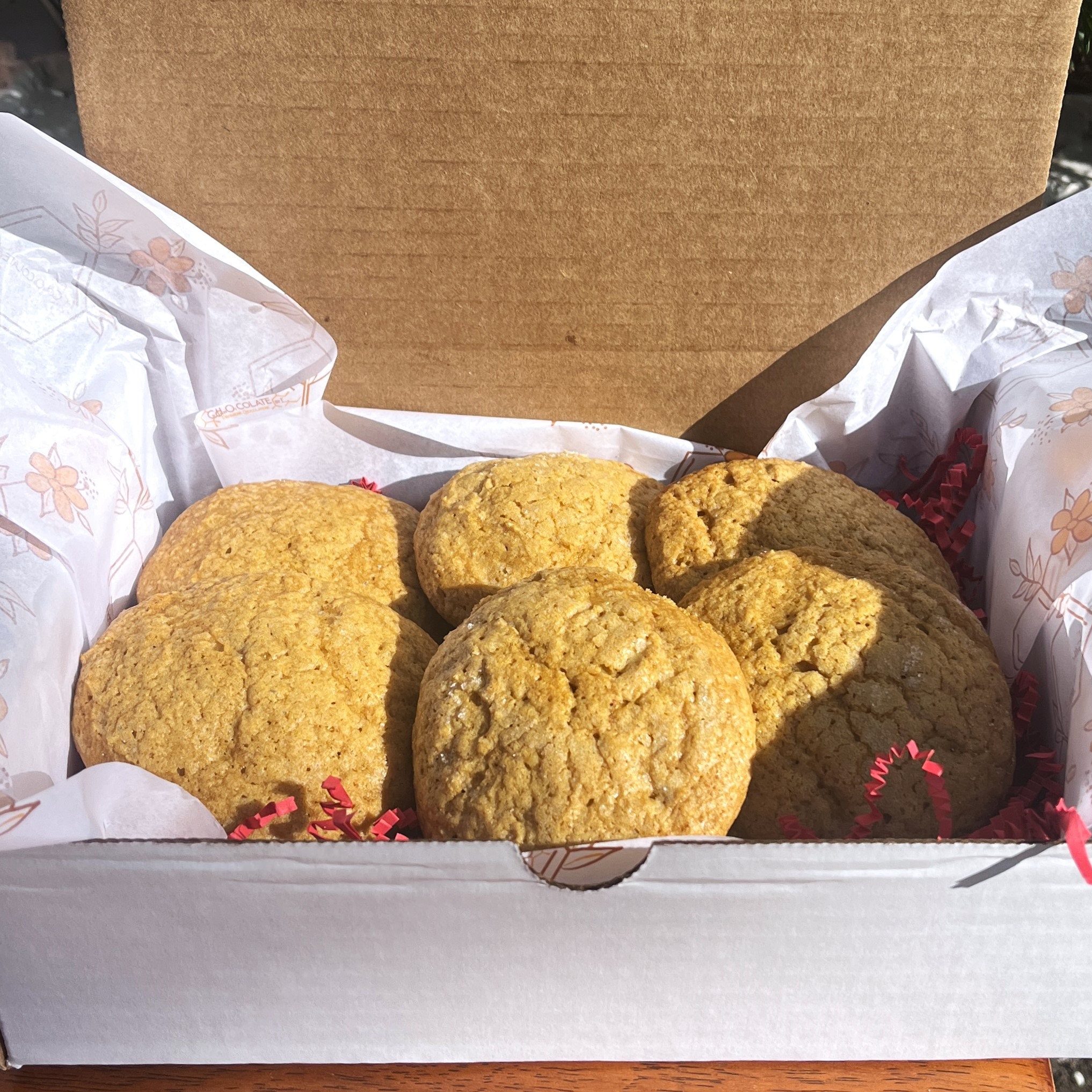 Gourmet Small Cookie Box, 6 Artisan Cookies, Oatmeal Rum Raisin ...