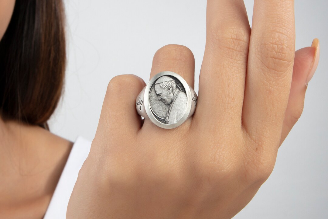 925 Silver Pope Francis Signet Ring - Religious Catholic Jewelry, Men's ...
