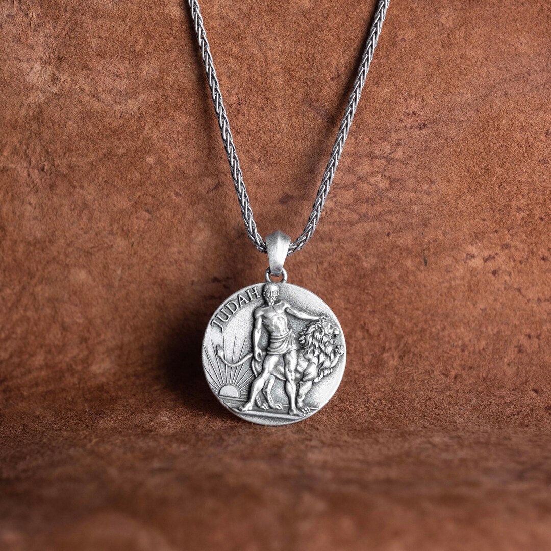 Lion of Judah Men Necklace, Unique 925 Sterling Silver Lion of Judah ...