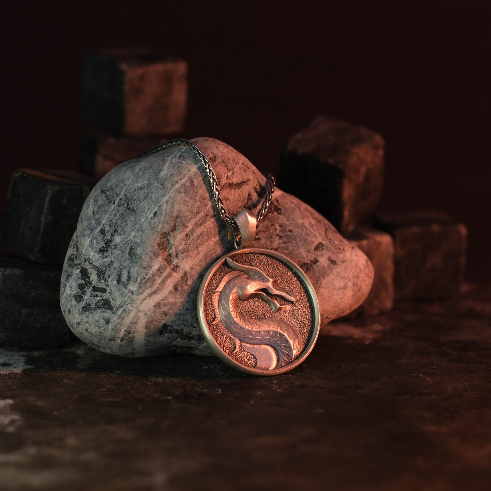 Mortal Kombat Pendant, Dragon Necklace, Gaming Jewelry, Arcade Classic ...