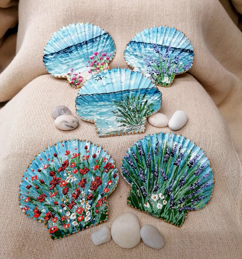 Hand Painted Flowers Bouquet Lavender on Flat Scallop Shell - Etsy