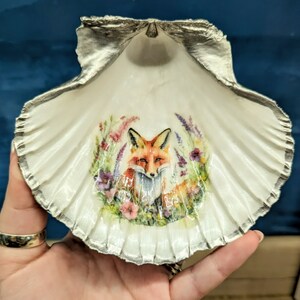 Wildflower Fox Woodland Ring Dish Scallop Shell Gilded Gold Varnished ...