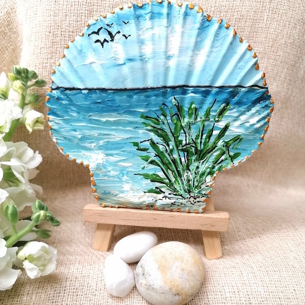 Hand Painted Poppy Bouquet on Flat Scallop Shell Frame Box Frame Glass ...