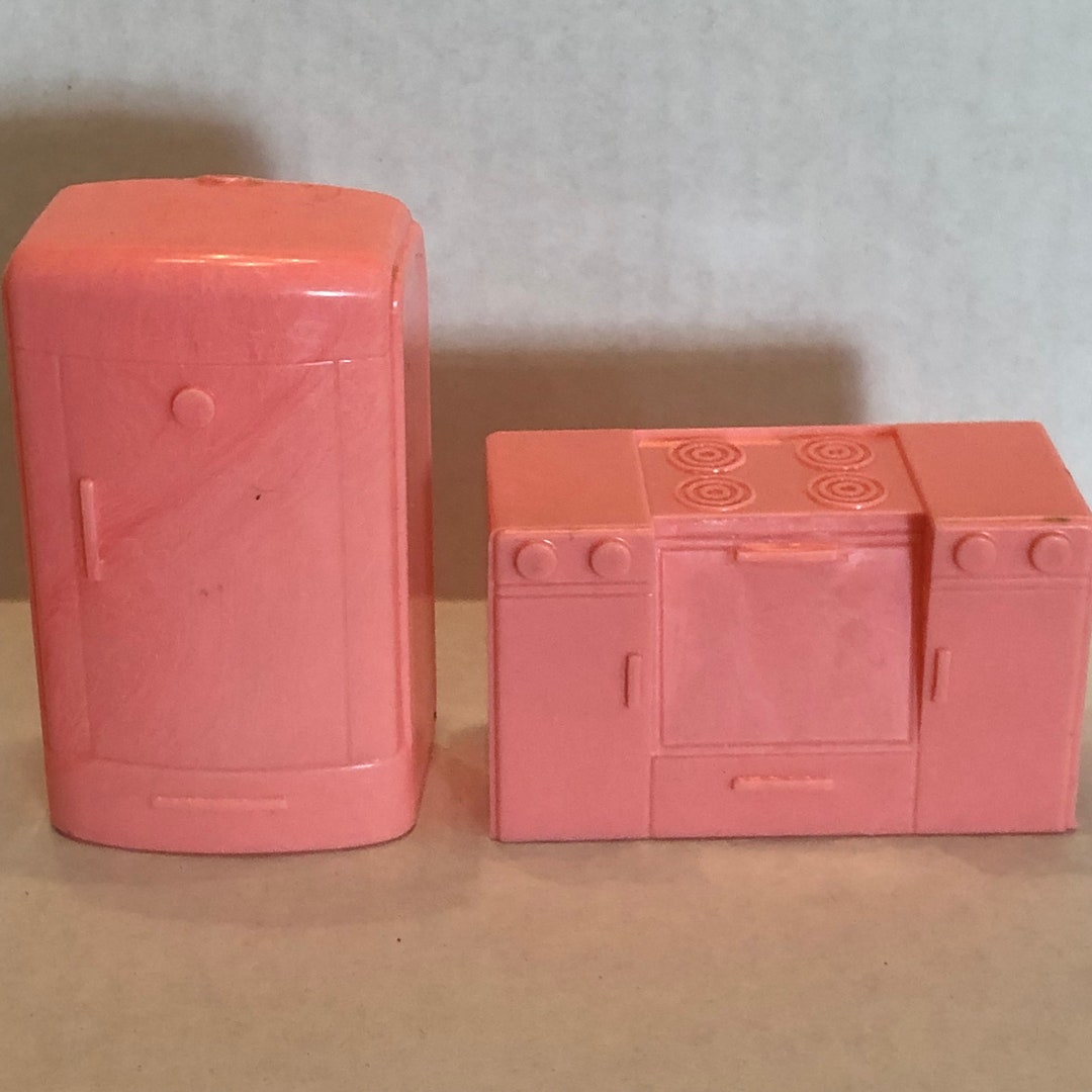 Vintage Plasco Toy Dollhouse Furniture Kitchen Refrigerator and Stove ...