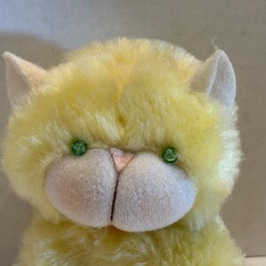 Vintage Russ Yellow Kitty Cat Bon Bon Mini Big Cheeks Green Eyes 5 Inch ...