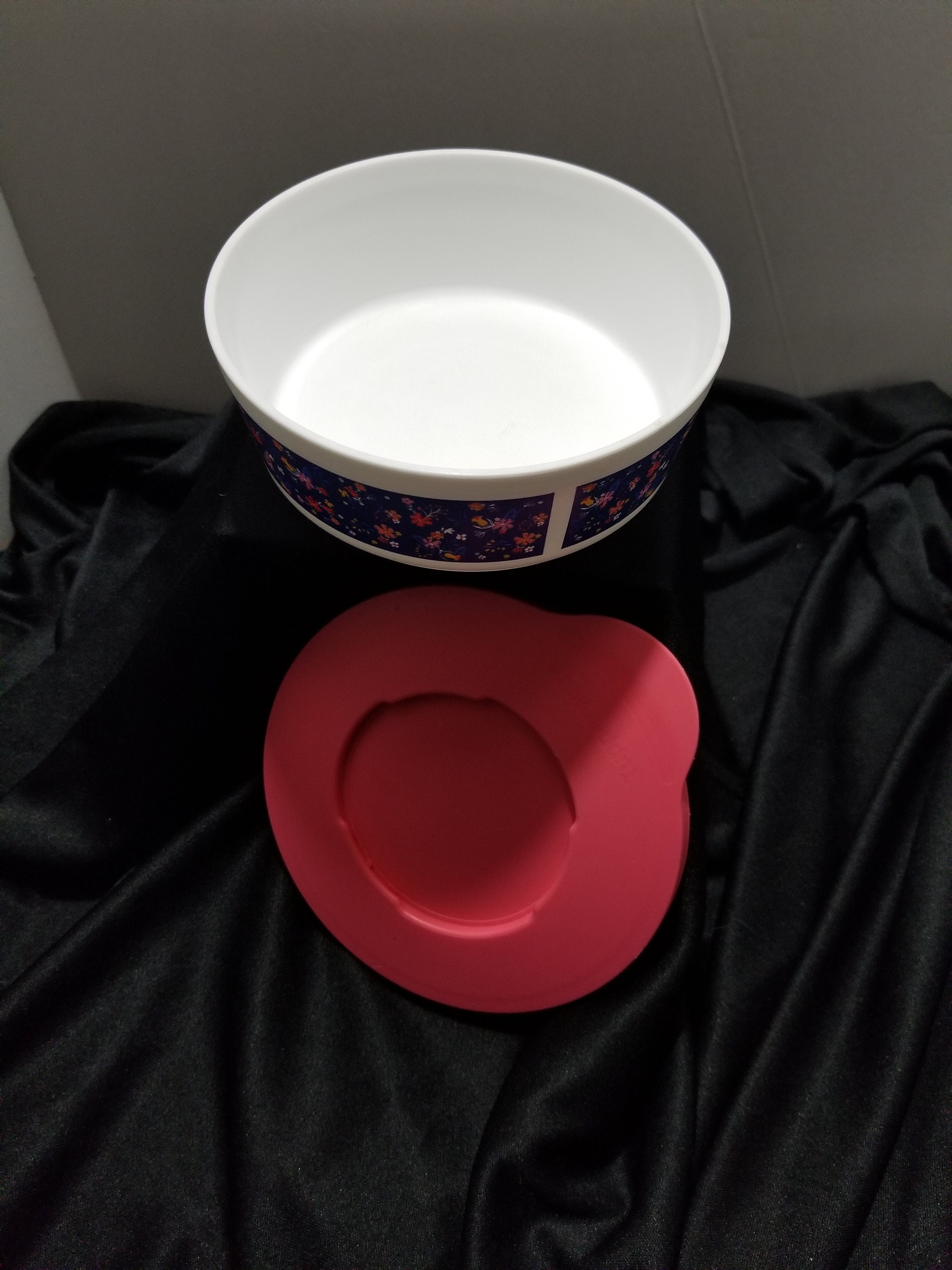 Tupperware Falling for Floral Bowl With Lid - Etsy