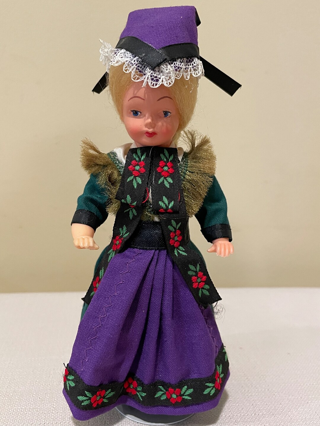 Traditional Folk Costume Souvenir Doll - Etsy