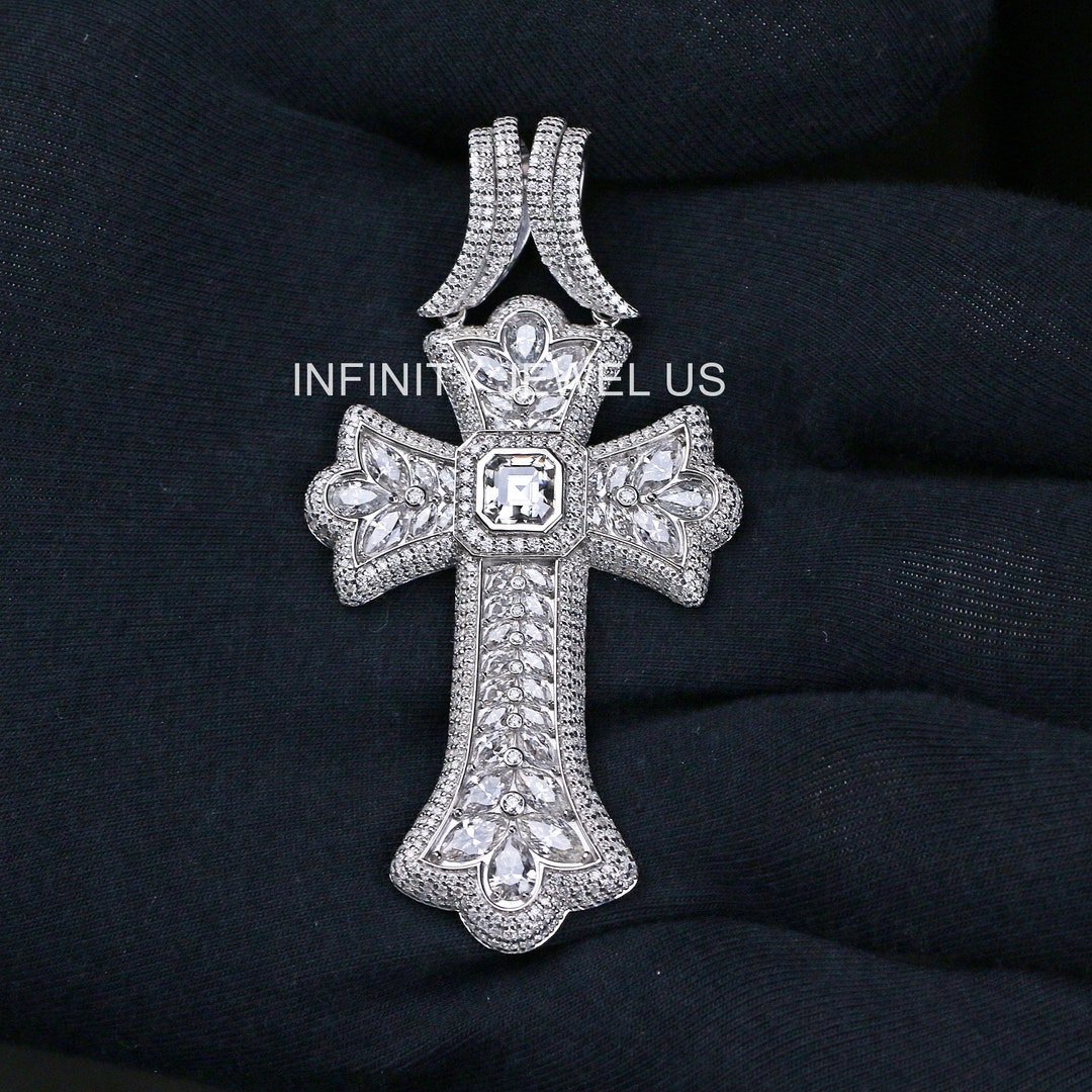 Hip Hop Cross Design Pendant, Iced Out Jesus Pendant,custom Letter Logo ...