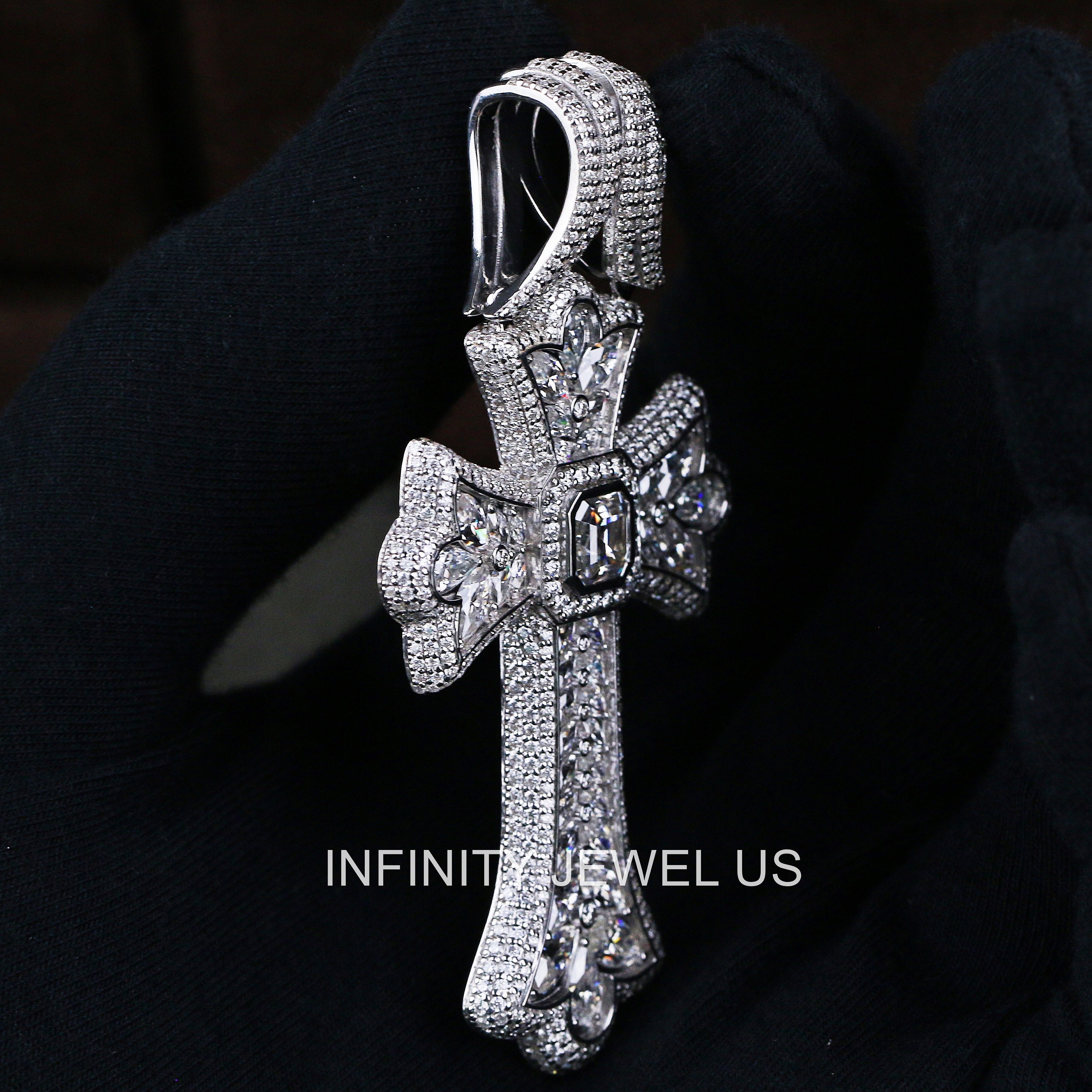 Hip Hop Cross Design Pendant, Iced Out Jesus Pendant, Custom Logo ...