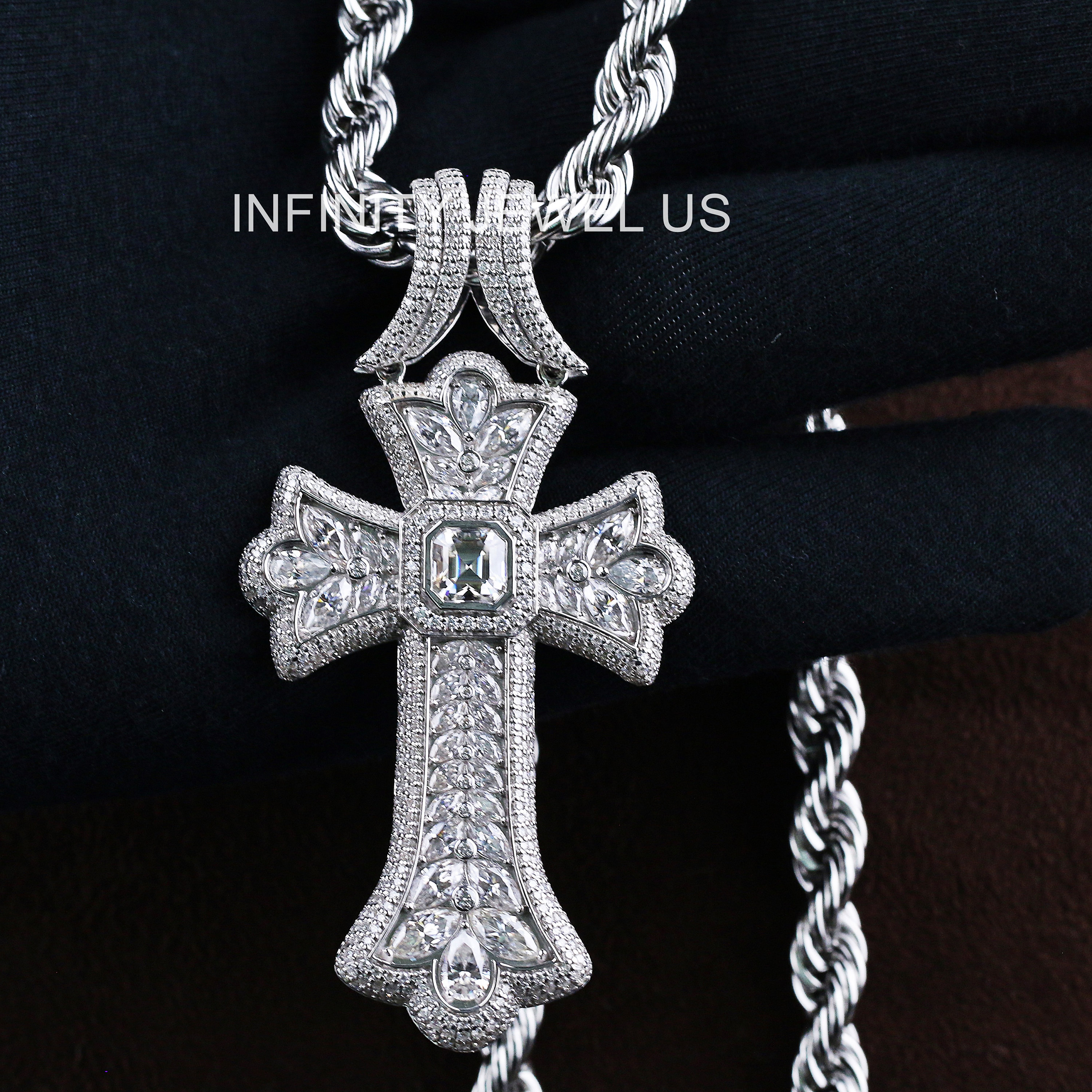 Hip Hop Cross Design Pendant, Iced Out Jesus Pendant, Custom Logo ...
