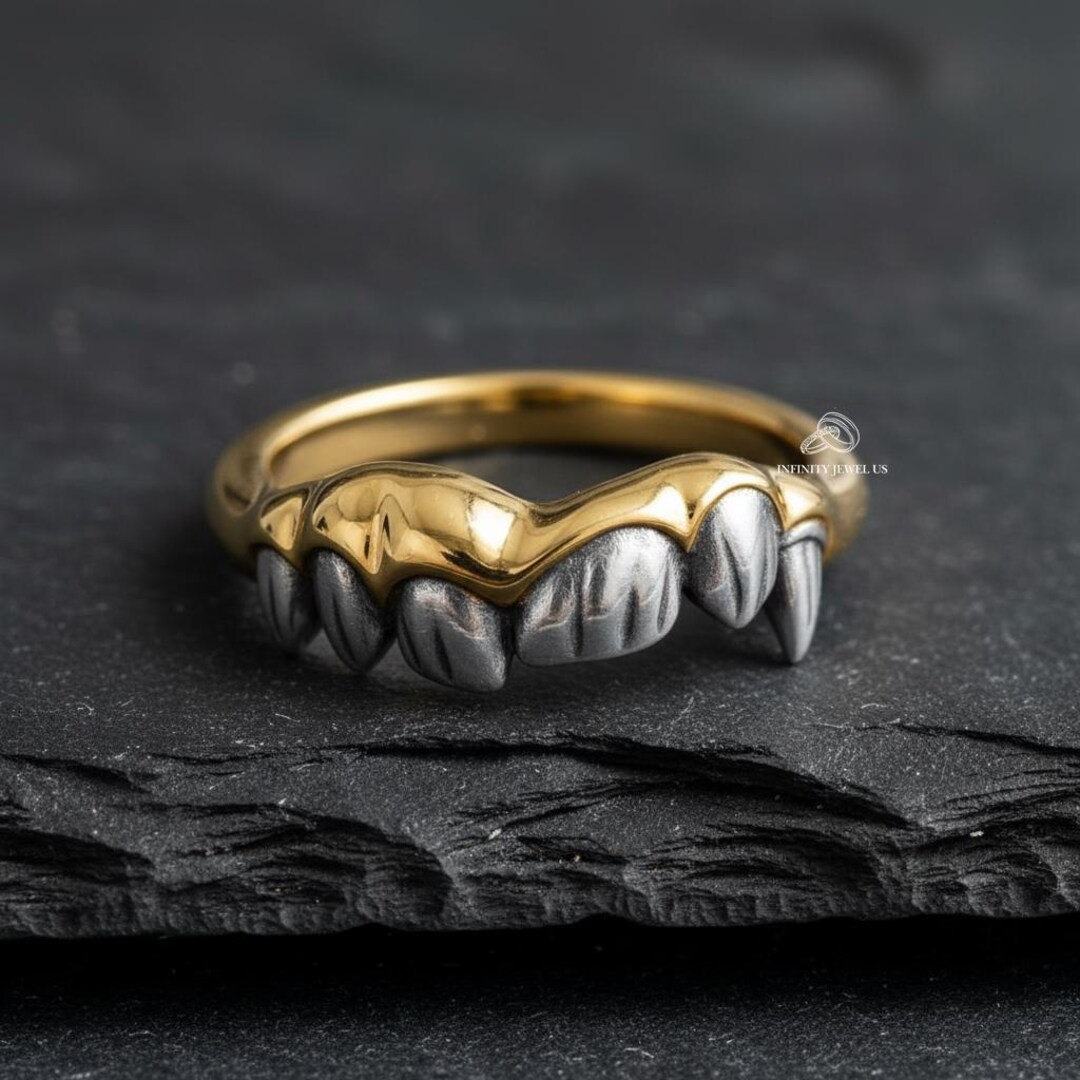 Antique Vampire Fang Ring, Gothic Werewolf Teeth Jewelry, Horror Punk ...