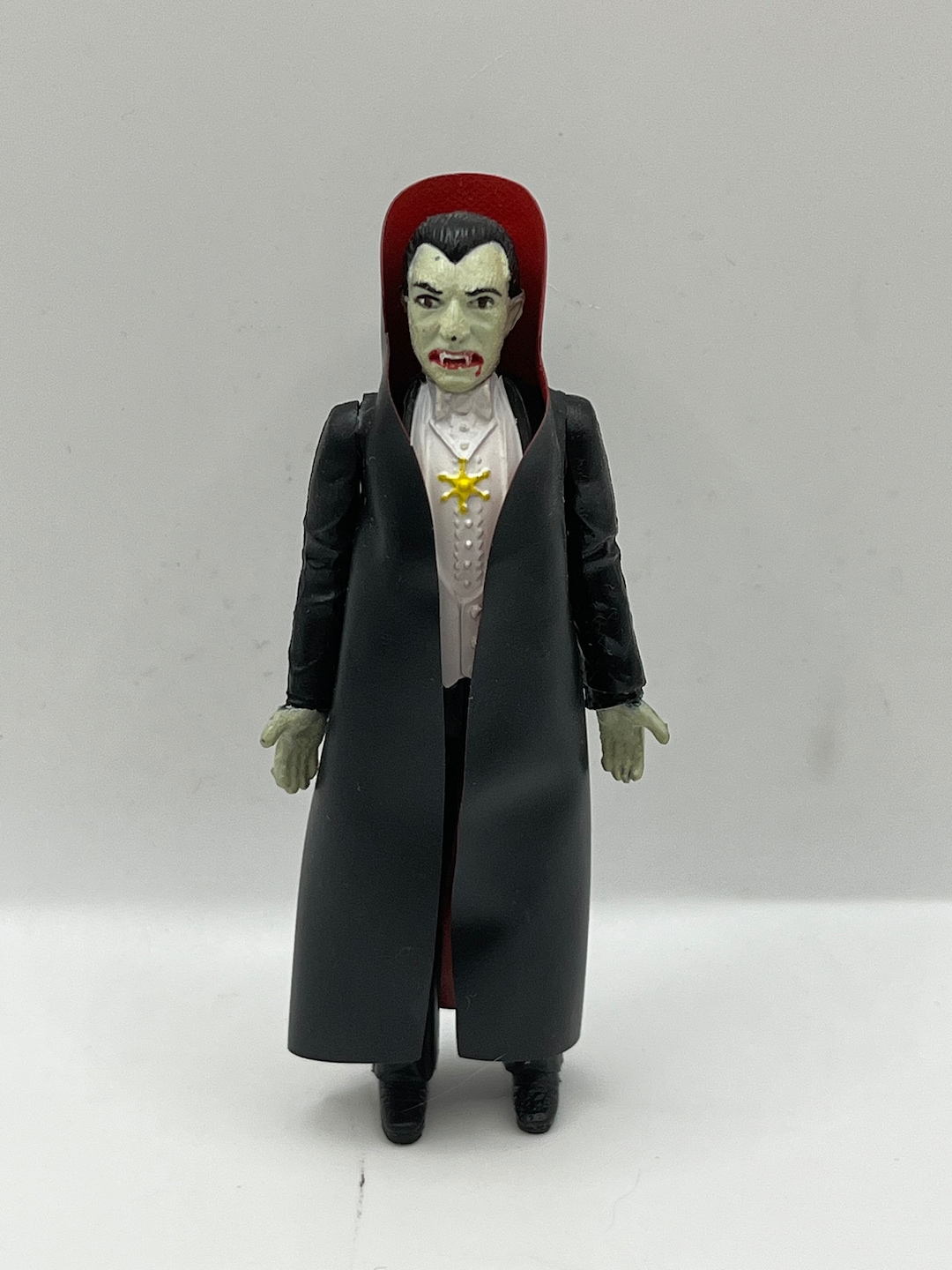 Vintage 1980 Remco Universal Monsters 3.75" Dracula Figure - GLOW in ...