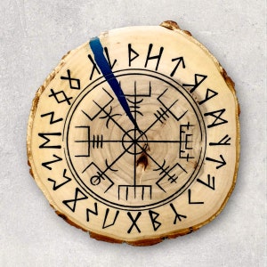 Runic Vegvisir Wayfinder (viking Compass) Engraved Onto a Live Edge ...