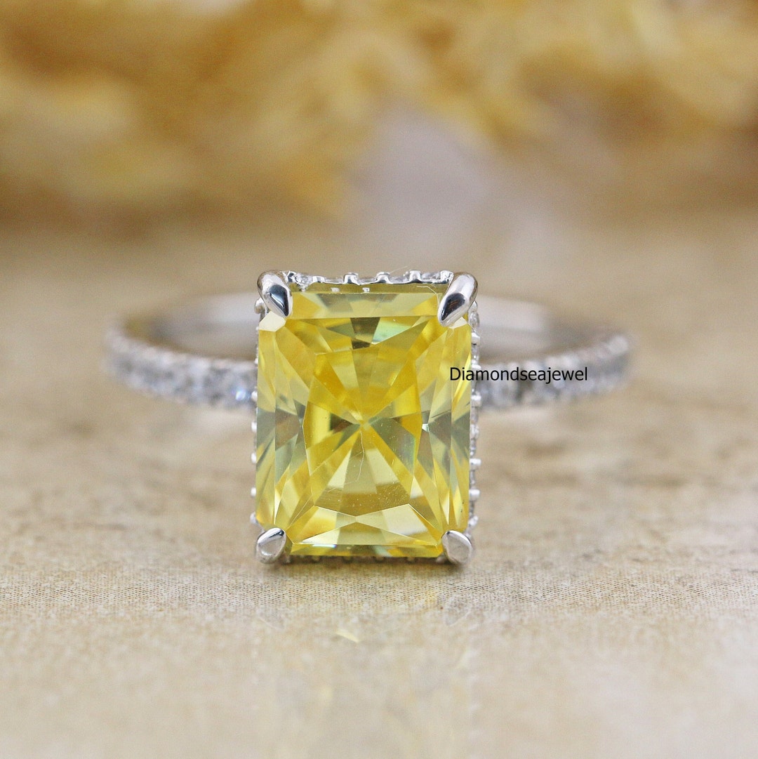Canary Yellow Ring, 3.00 CT Canary Yellow Radiant Cut Diamond ...