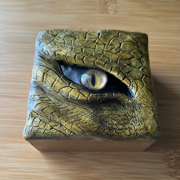 Dragon Eye Box - Etsy