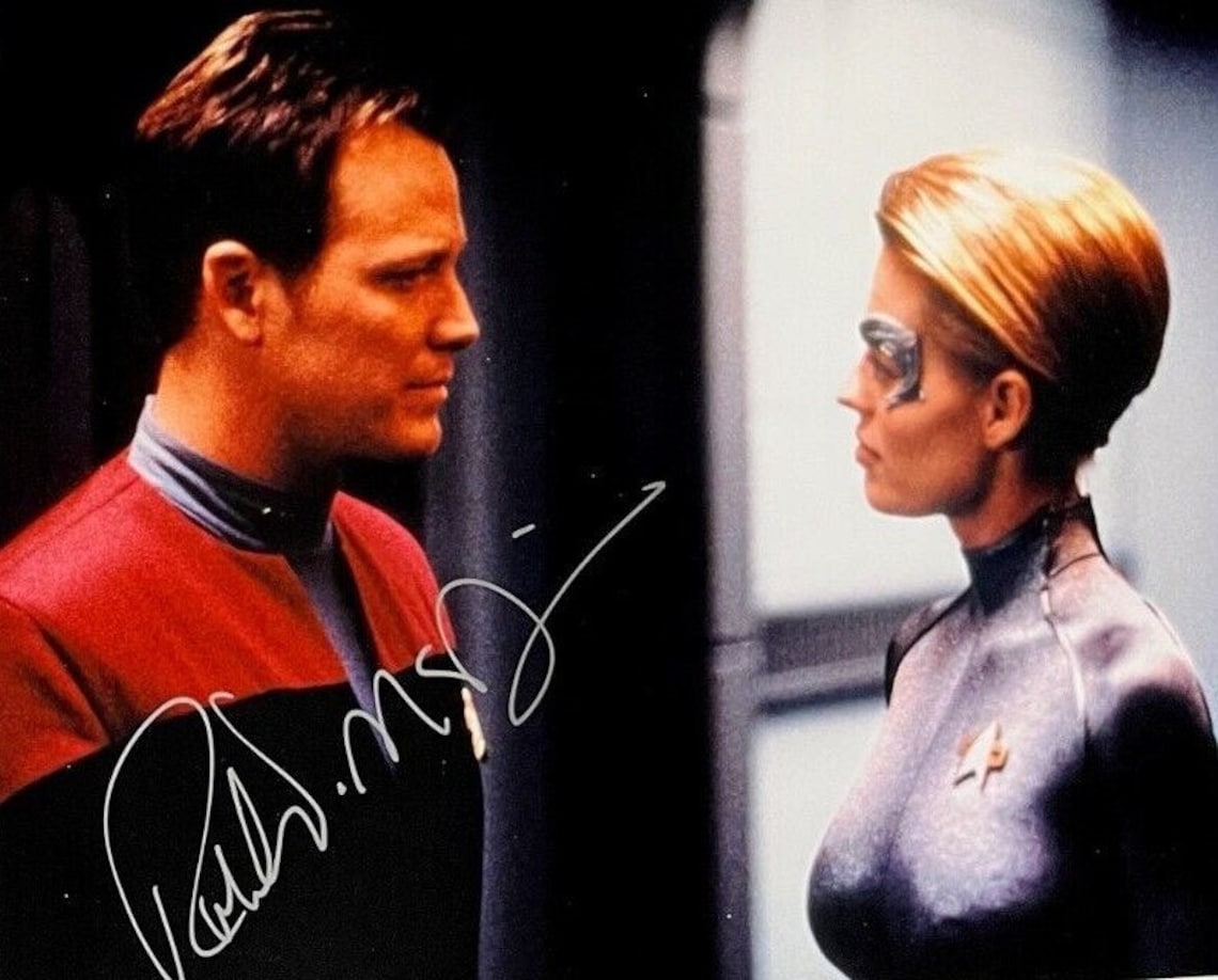 Star Trek Actor Robert Duncan Mcneill Tom Paris Voyager Autographed ...