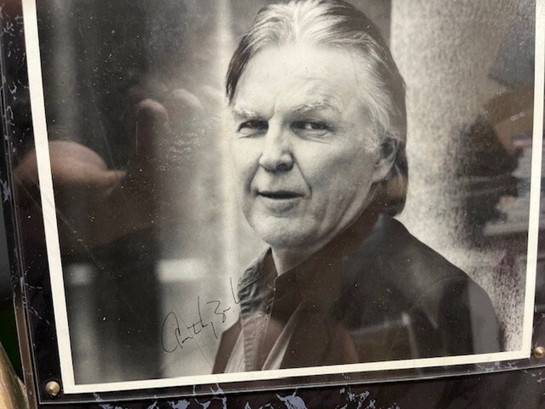 JB56 - James Bond Villain Anthony Zerbe - Milton Crest Autographed ...