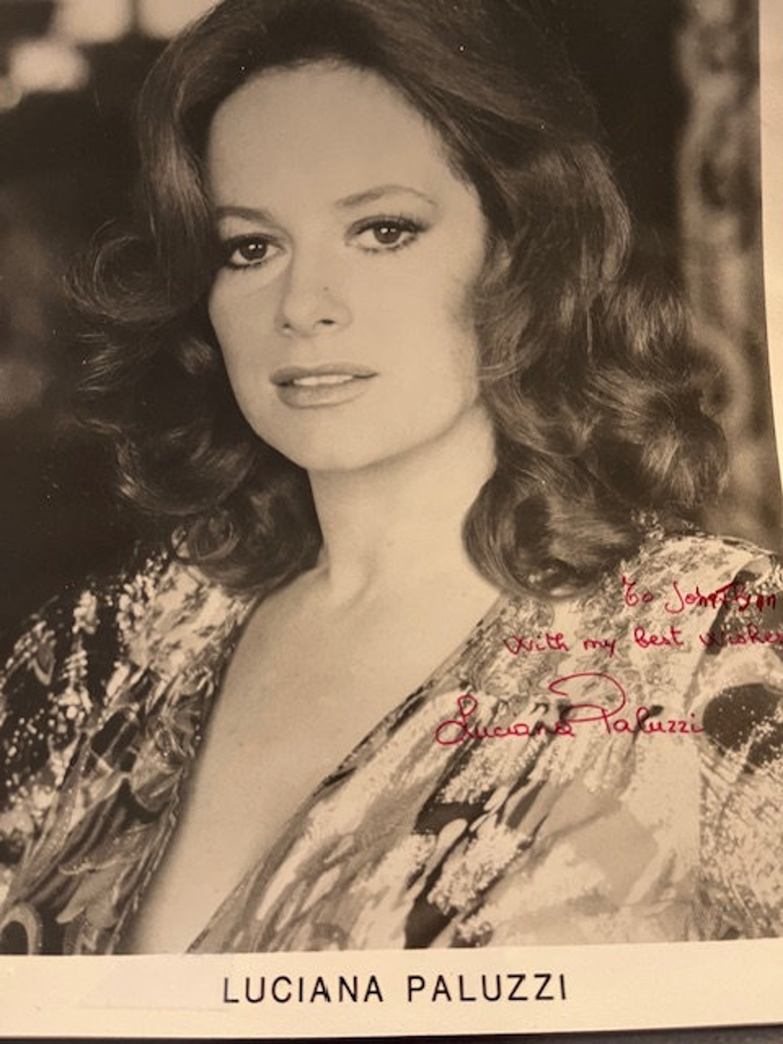 JB22 - James Bond Girl Luciana Paluzzi as Fiona Volpe Thunderball ...