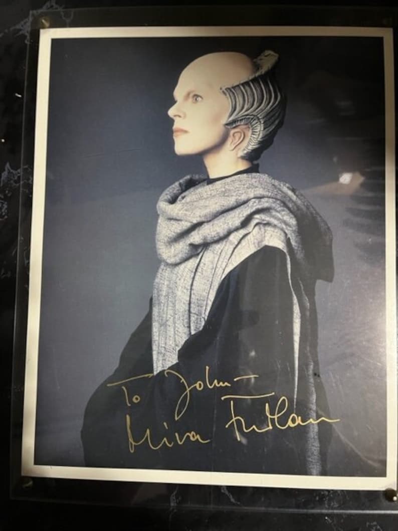 Babylon 5 Actress Mira Furlan as Delenn Autographed Photo With COA. - Etsy