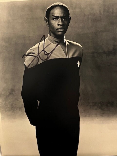 Star Trek Actor Tim Russ - Tuvok Voyager Autographed Photo With COA - Etsy