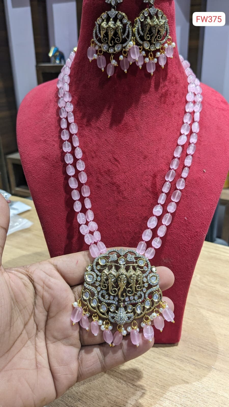 Kundan Long Rani Haram With Pearls and Victorian Pendant/ - Etsy