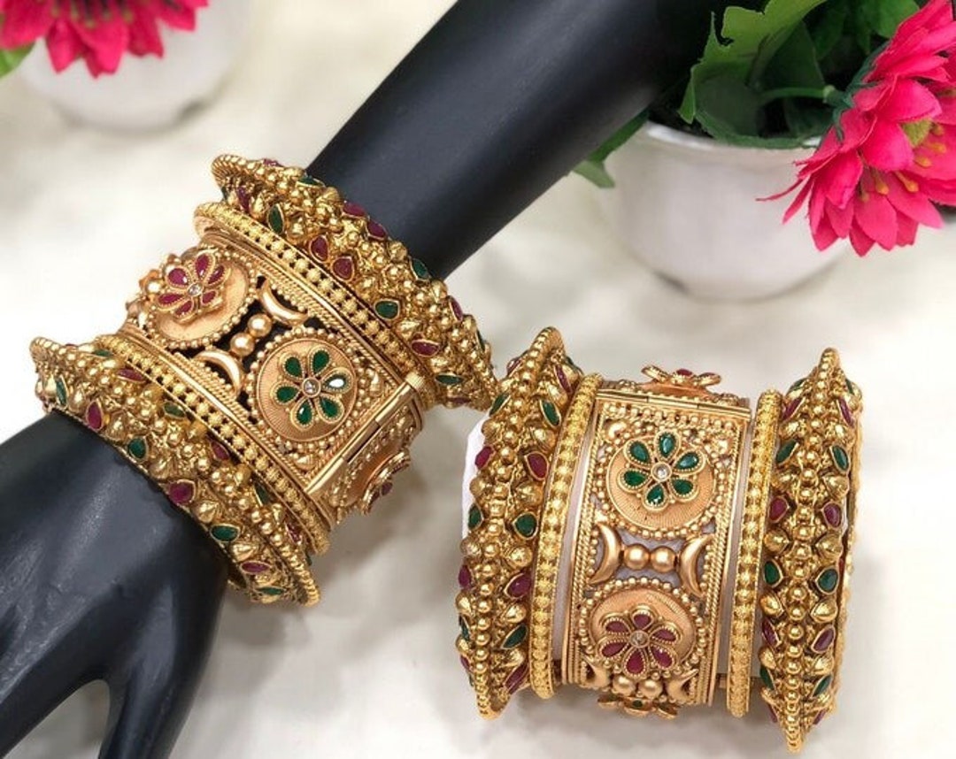 Traditional Gold Plated Chuda Bangles Set/ Kundan Work Chuda/ Wedding ...