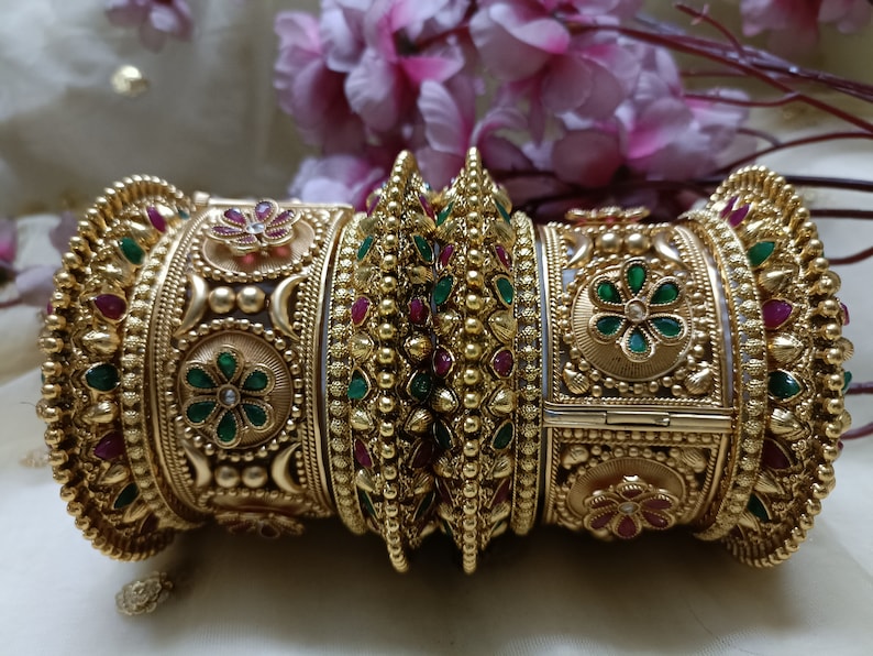 Traditional Gold Plated Chuda Bangles Set/ Kundan Work Chuda/ Wedding ...