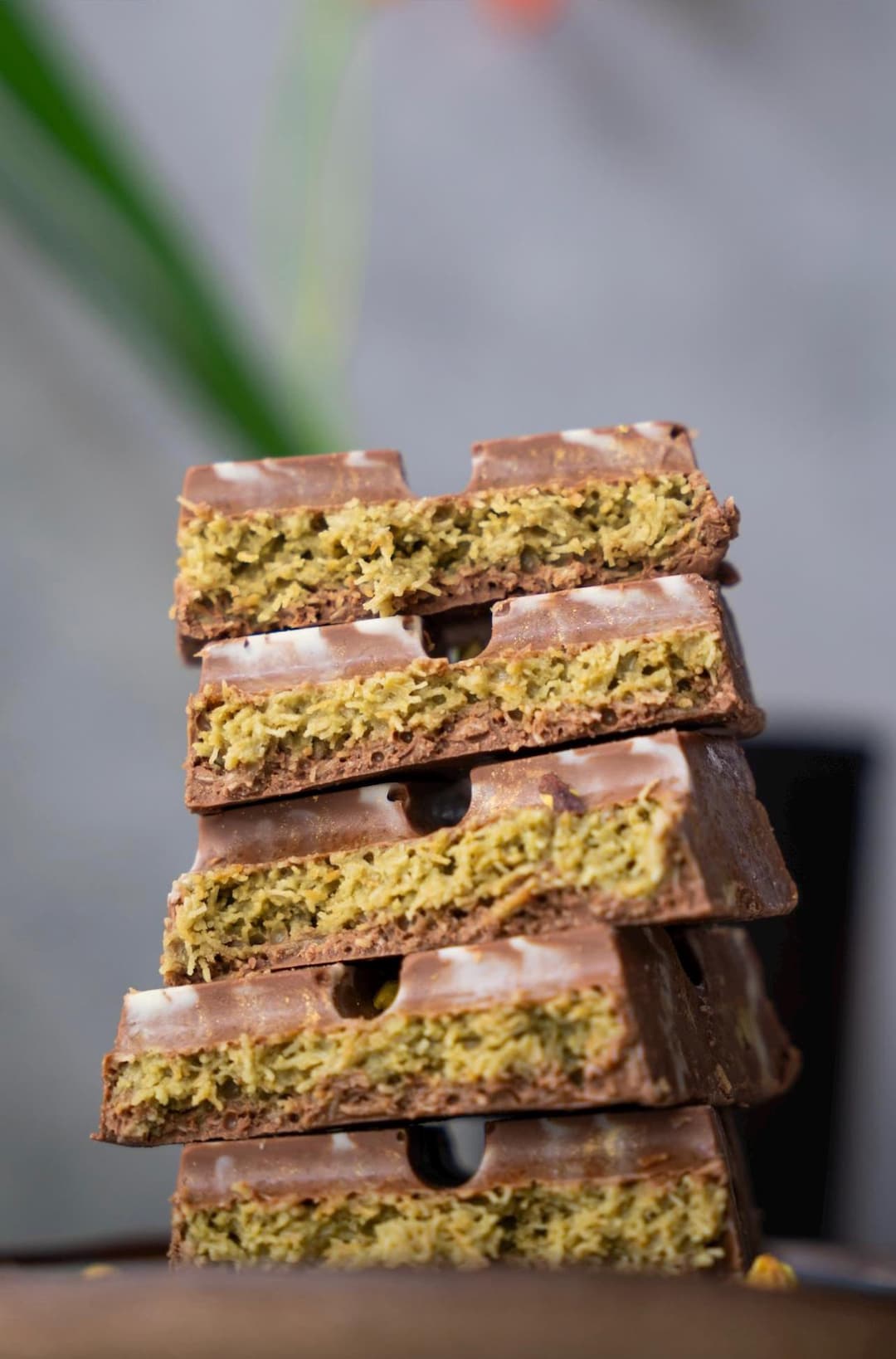 Dubai Chocolate, Kunafa Chocolate, 1 Bar, 6 Squares - Etsy UK