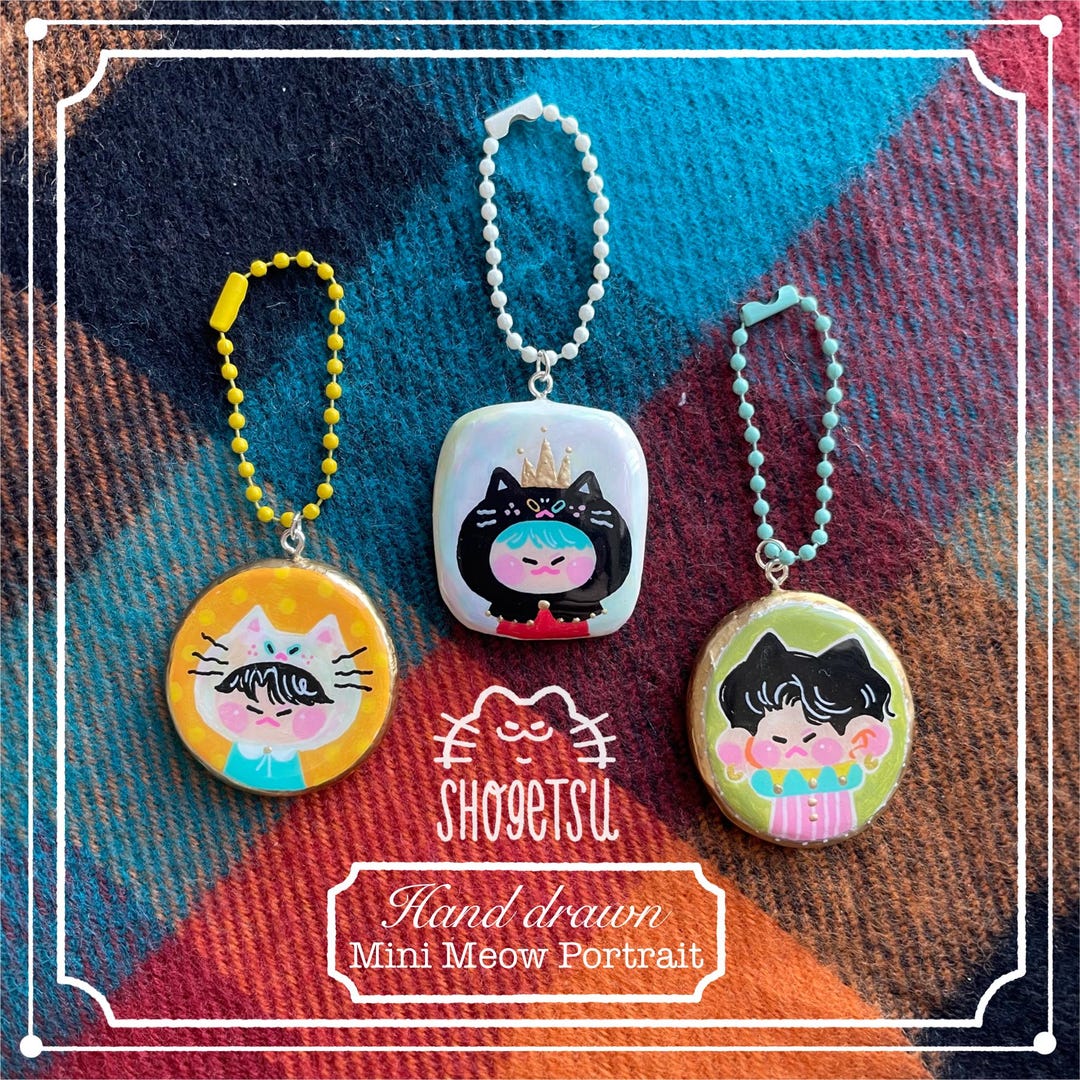 Mini Meow Portrait on Hand-drawn Clay Keychain | Fanmade | Handmade - Etsy