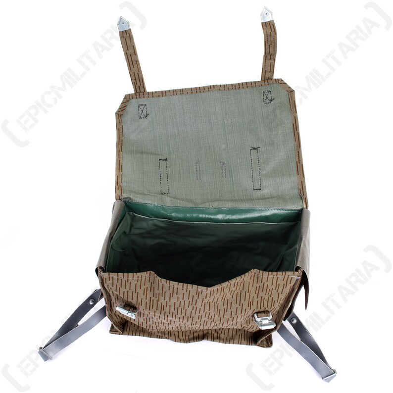 Original East German Strichtarn Unissued Rucksack in Strichtarn Camo ...