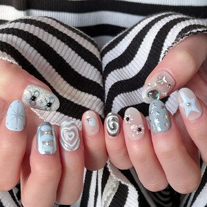 Summer Baby Blue Chrome Star Aura Press on Nail Art | Unique Cute ...