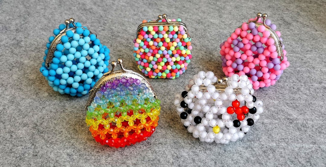 Handmade Beaded Coin Purse / 8mm Acrylic Beads / Kitty Pouch / - Etsy