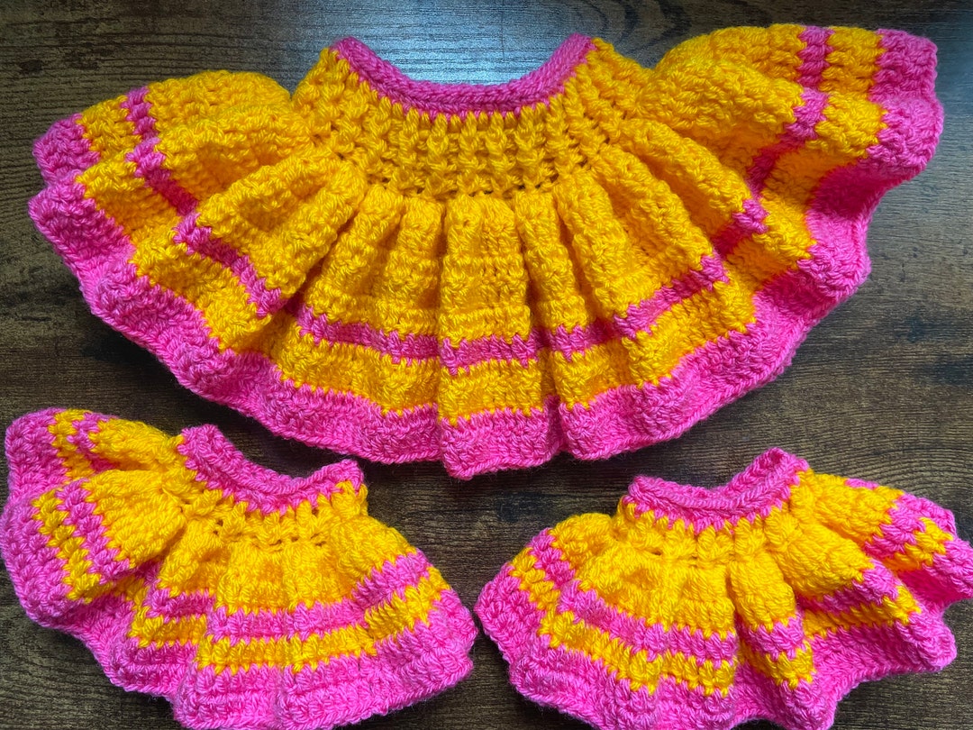Clown Ruffle Collar and Cuffs Set - Clown Frills - Crochet Clown Collar ...