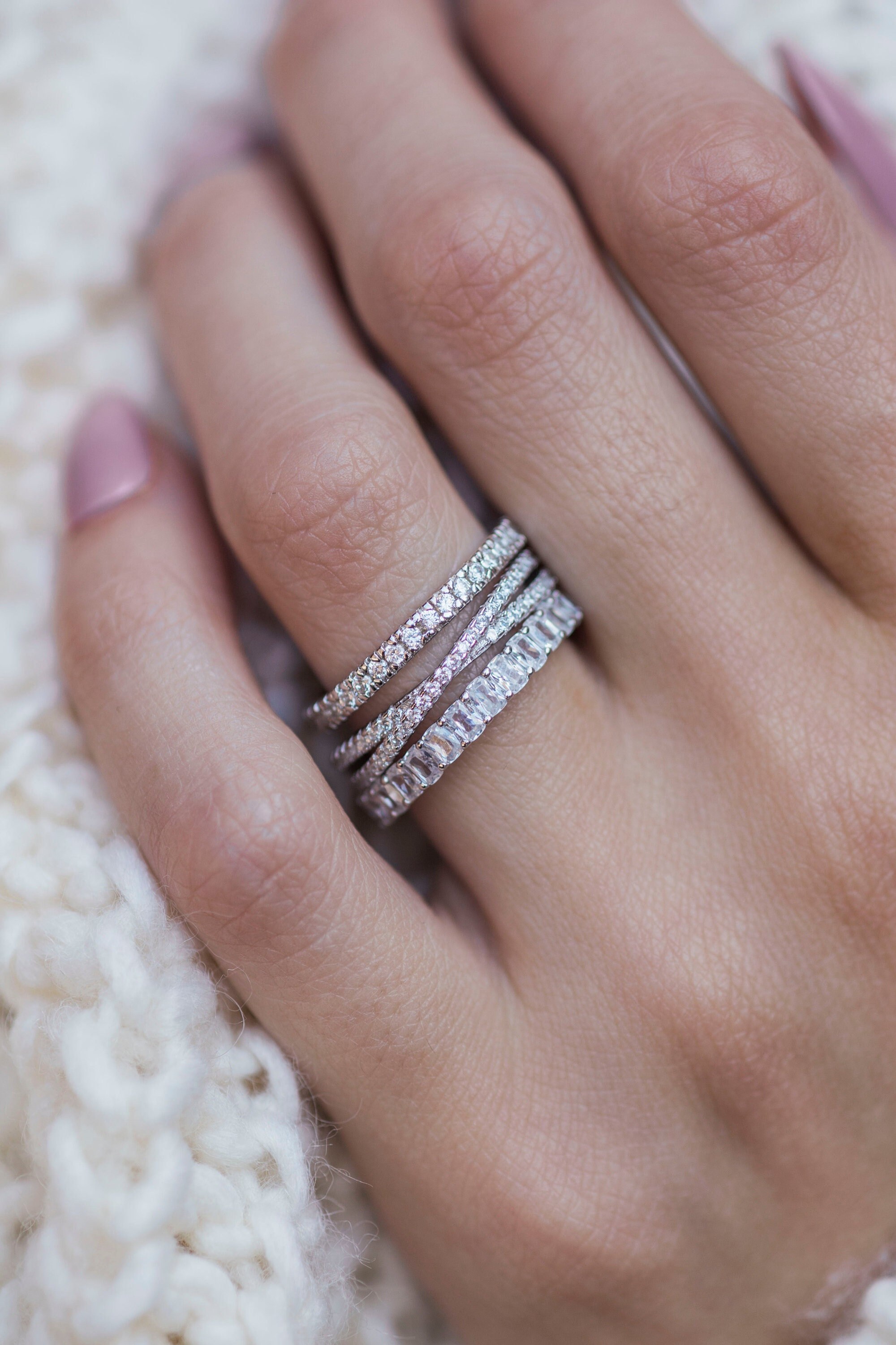 Criss Cross Wedding Band Round Moissanite Wedding Band 18K - Etsy