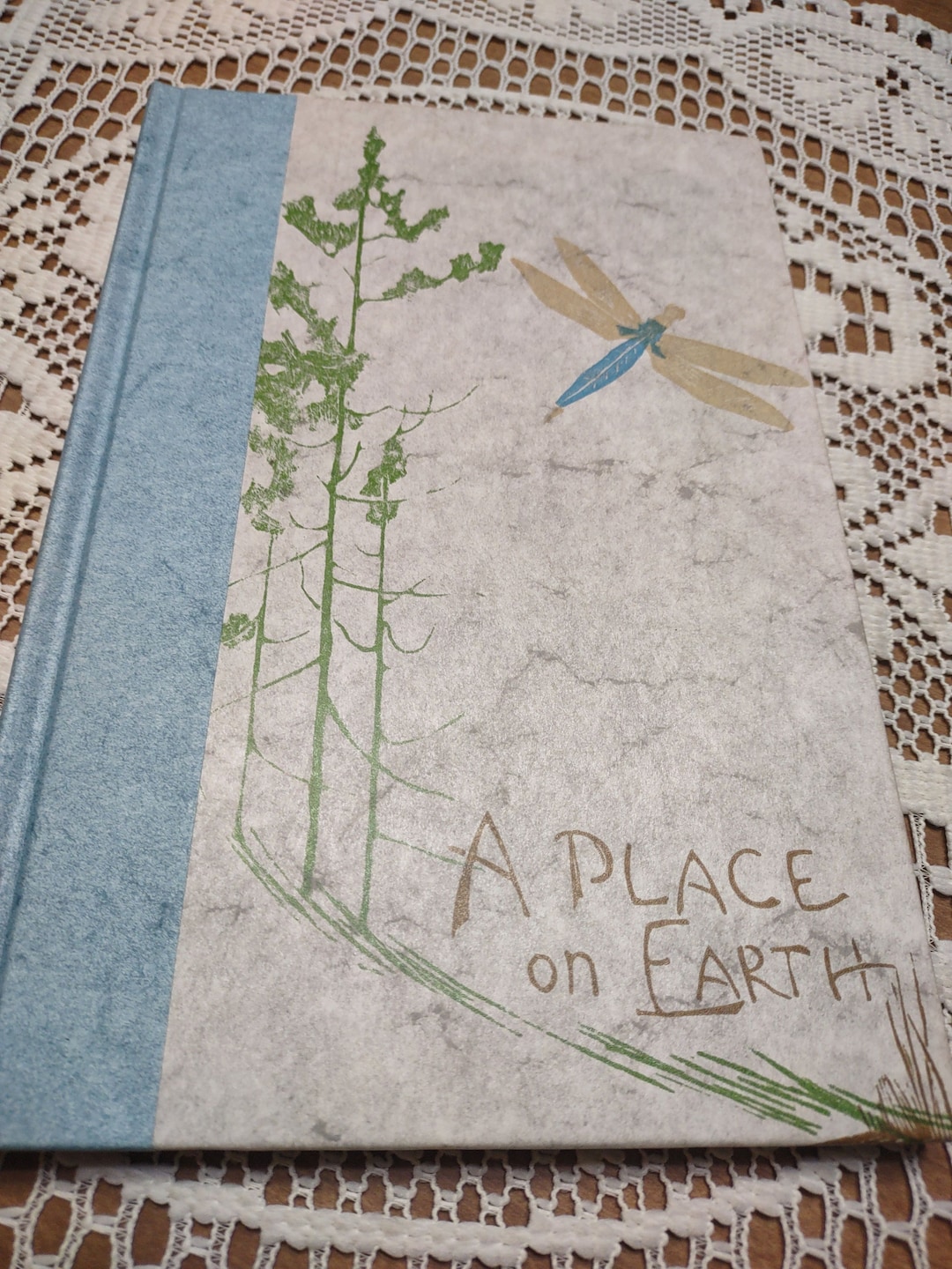 A Place on Earth by Gwen Frostic 1978 Hardcover Benzonia Michigan Book ...