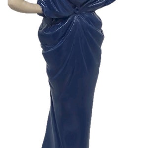 6 Mini Version Seinfeld the Statue S2E6 Prop Replica - Etsy