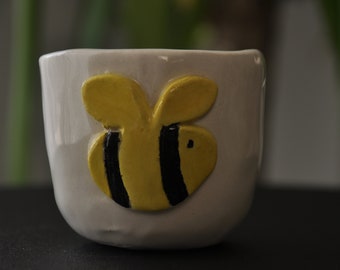 10oz Ceramic Bee Mug, Handmade Latte Mug, Red Ceramic Mug - Etsy