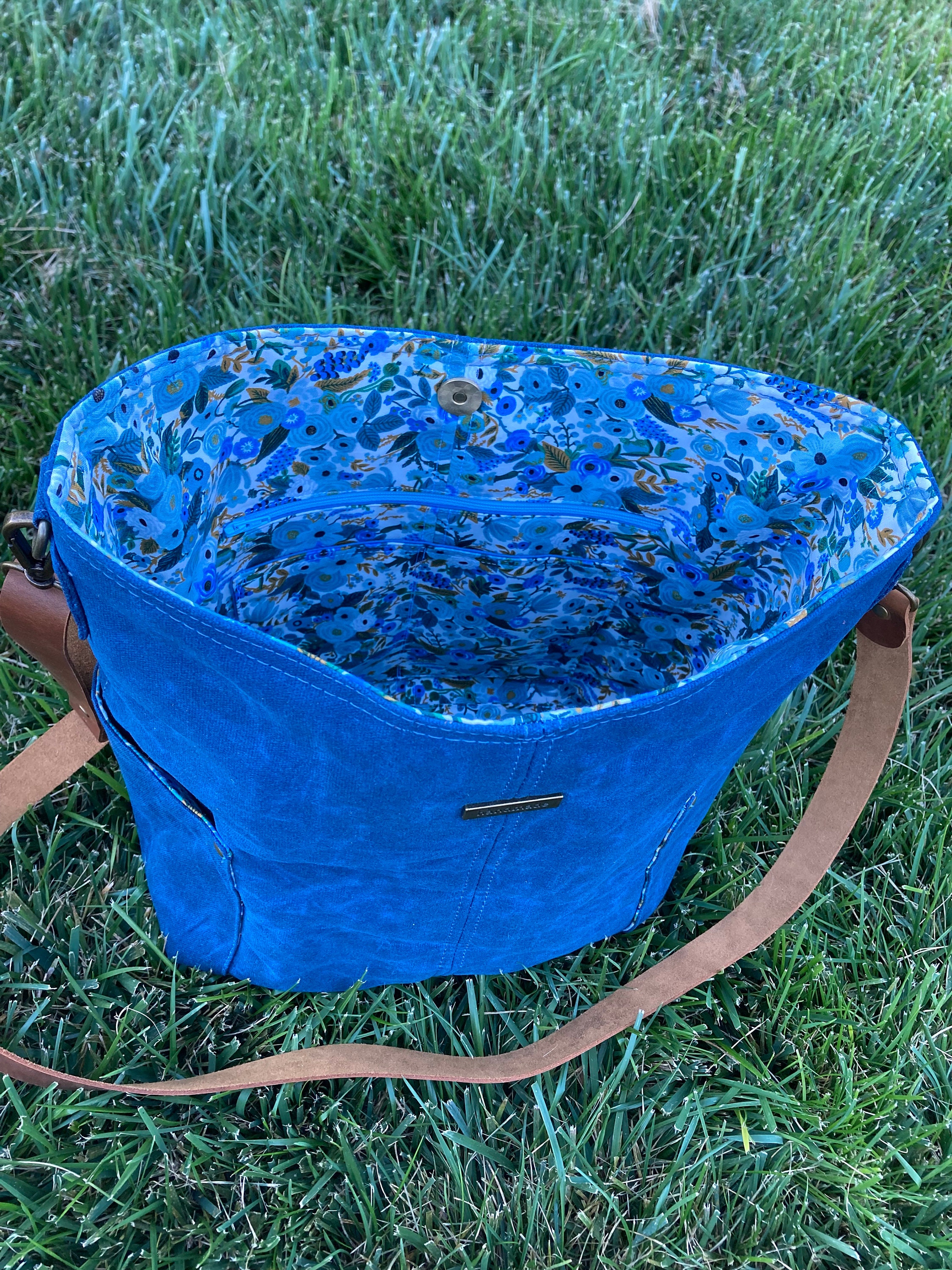 Large Waxed Canvas Compass Bag Crossbody Bag Rifle Paper - Etsy