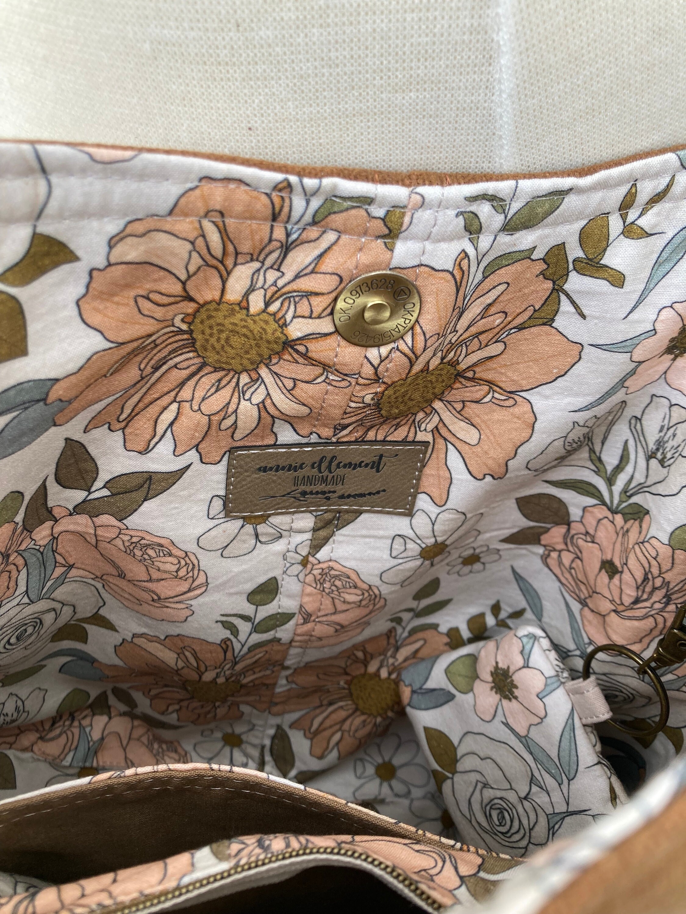 Medium-sized Waxed Canvas Compass Bag, Crossbody Bag, Rifle Paper ...