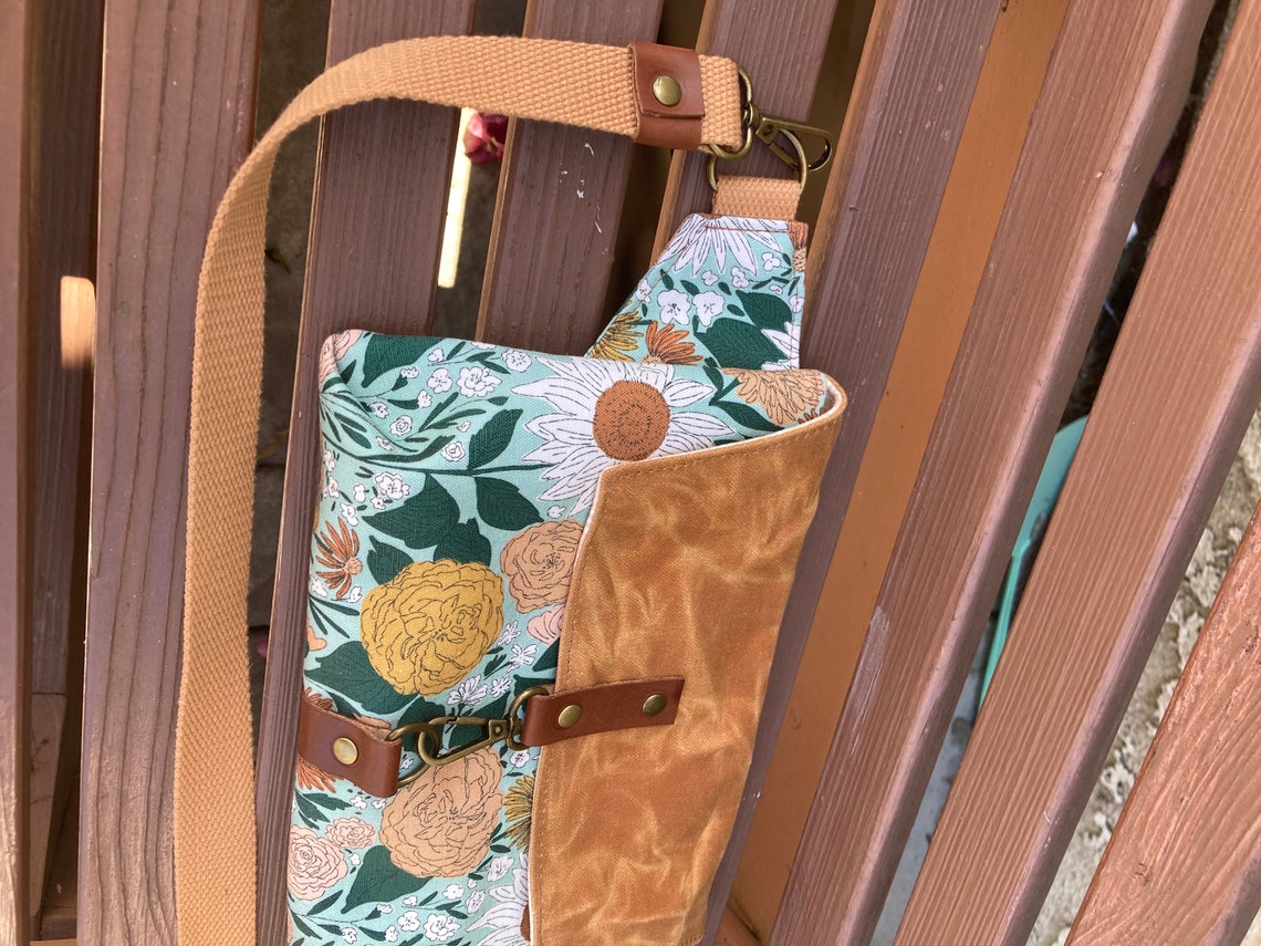 Haralson Belt Bag, Floral Belt Bag, Fannypack, Bumbag - Etsy