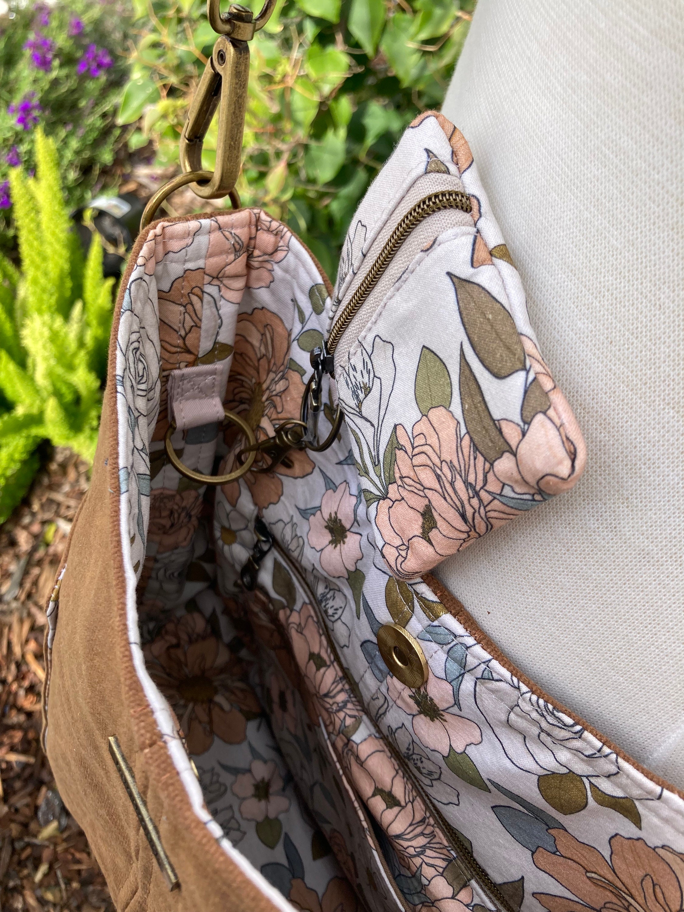 Medium-sized Waxed Canvas Compass Bag, Crossbody Bag, Rifle Paper ...