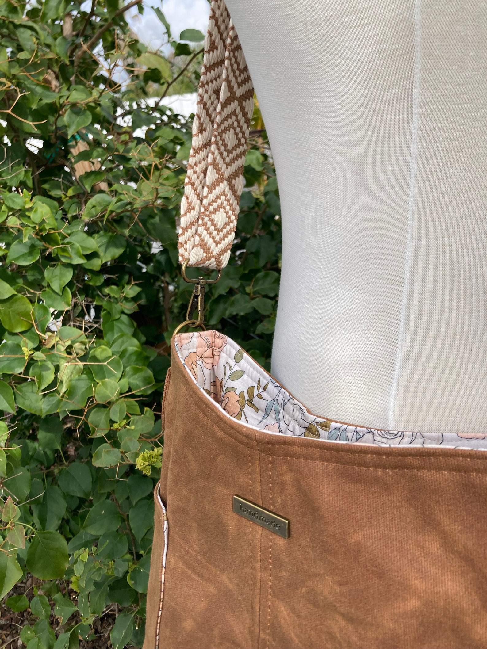 Medium-sized Waxed Canvas Compass Bag, Crossbody Bag, Rifle Paper ...