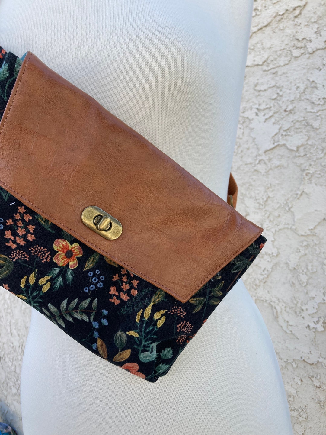 Floral Black Haralson Belt Bag, Noodlehead Haralson Bag, Vinyl and ...