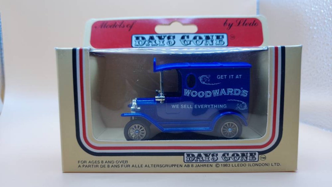 Vintage LLEDO Models of Days Gone Die-cast WOODWARDS Model T Ford Van ...