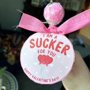Valentine’s Day Gift Tags| Valentine Cards| A Sucker for You| Sucker ...