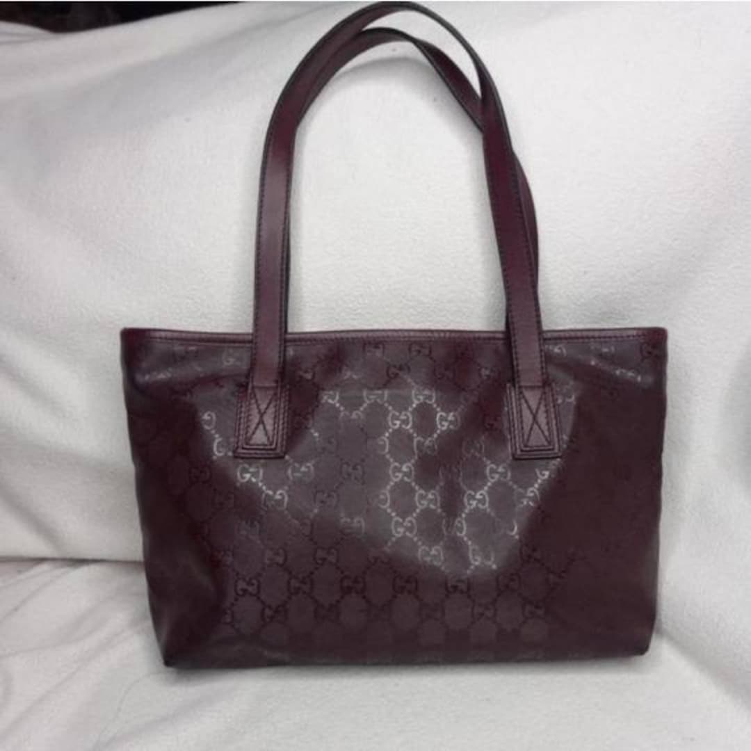 Authentic Gucci GG Monogram Supreme Imprime Joy Burgundy Shoulder Tote ...