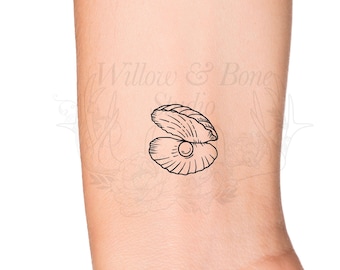 Traditional Clam Tattoo