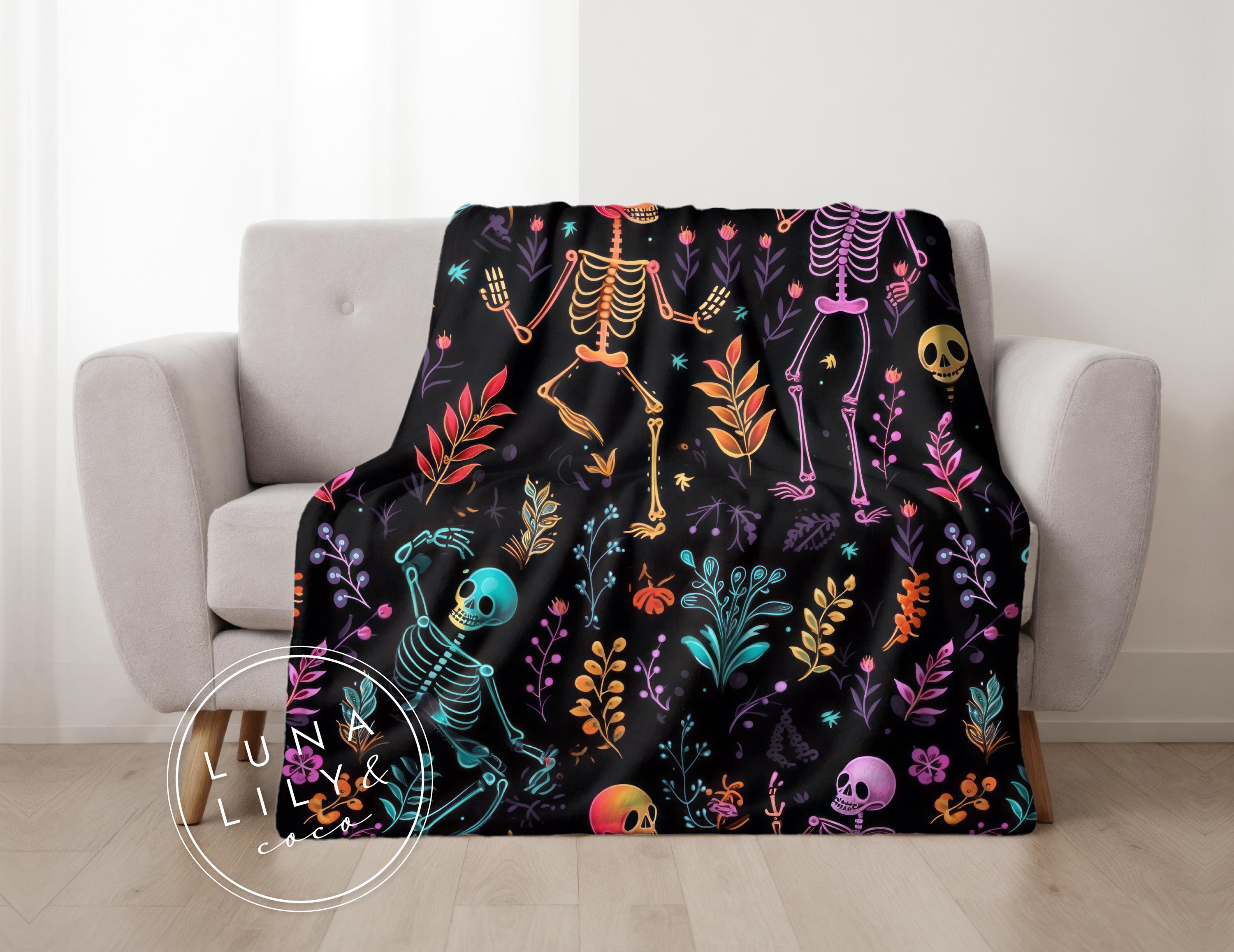 Colorful Skeleton Seamless Pattern, Halloween Seamless Pattern ...